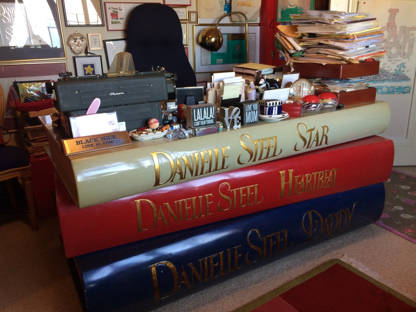 Literary Hub » Danielle Steel works at a desk designed to look like a ...