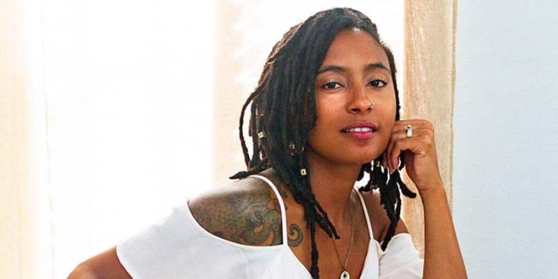 Dantiel W. Moniz关于在身体中感受到的书面故事