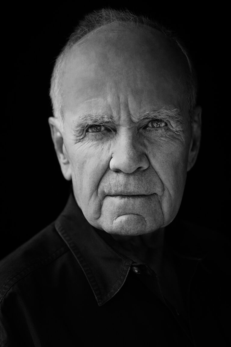 Literary Hub » Beowulf Sheehan on what it was like to photograph Cormac ...