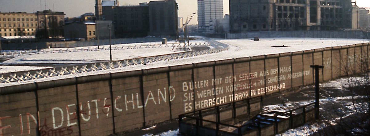 Berlin_Wall_Potsdamer_Platz_November_1975_looking_east_crop ‹ CrimeReads