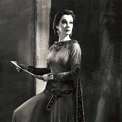 An Ode to the Secretive Woman ‹ CrimeReads