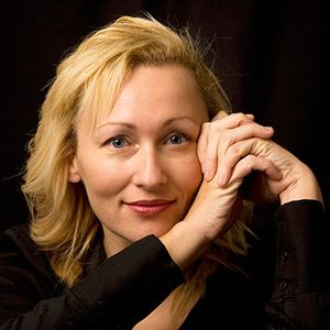 Sarah Pinborough ‹ CrimeReads