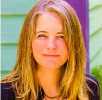 Lisa Brackmann ‹ CrimeReads