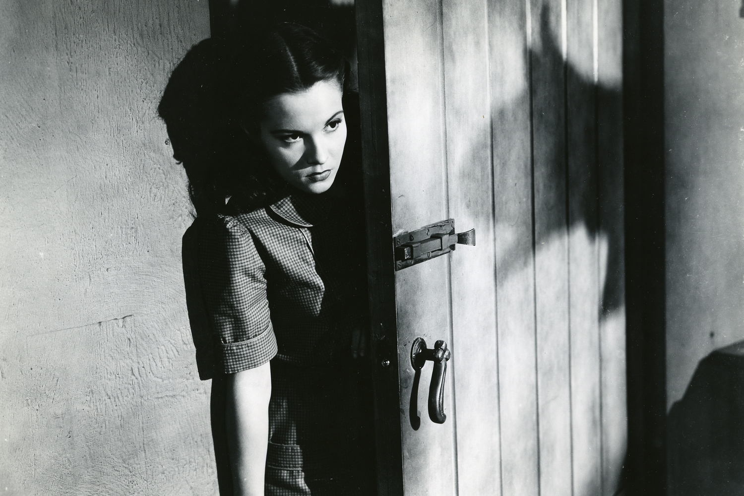 20 Essential Films That Blur the Line Between Horror and Noir ‹ CrimeReads