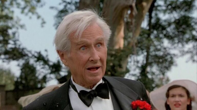 What to Stream This November: Mafia Comedies ‹ CrimeReads