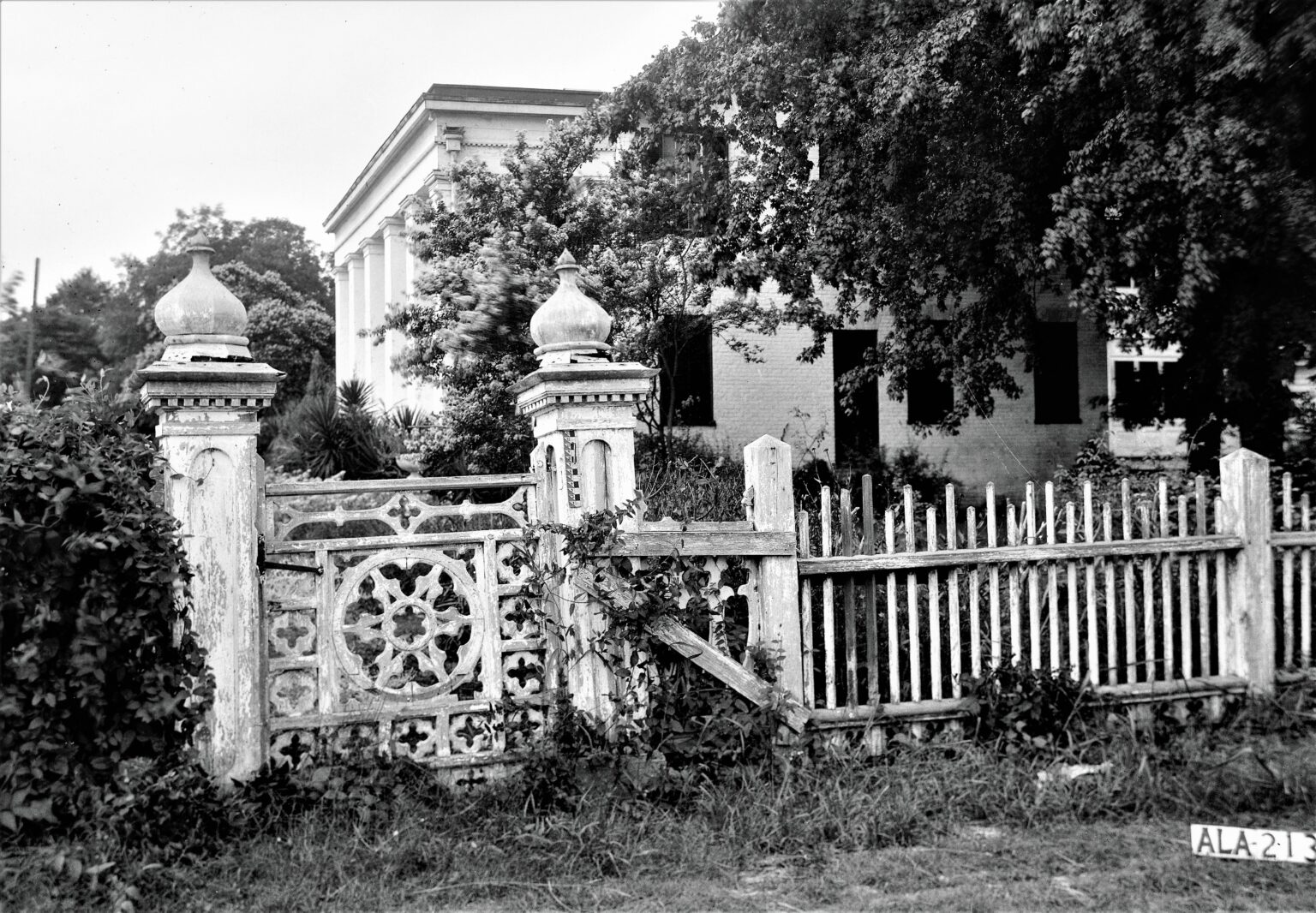 “They just weren’t the kind of people for that”: The 1934 Smith Family ...